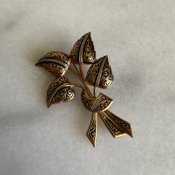 Vintage | Jewelry | Vintage Damascene Tolede Flower Brooch Elven Nature ...